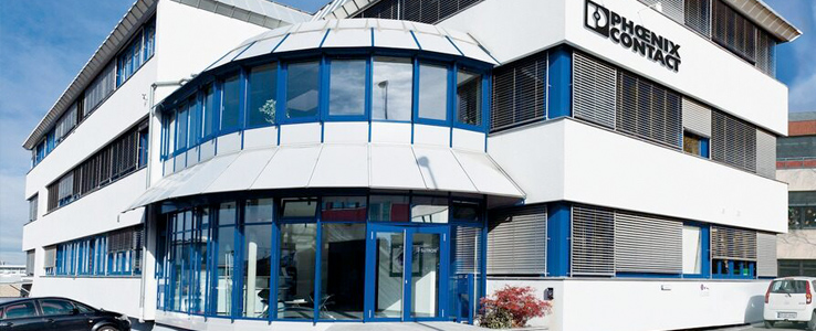 Phoenix Contact vende capacidades de fabricación de interfaces homb...